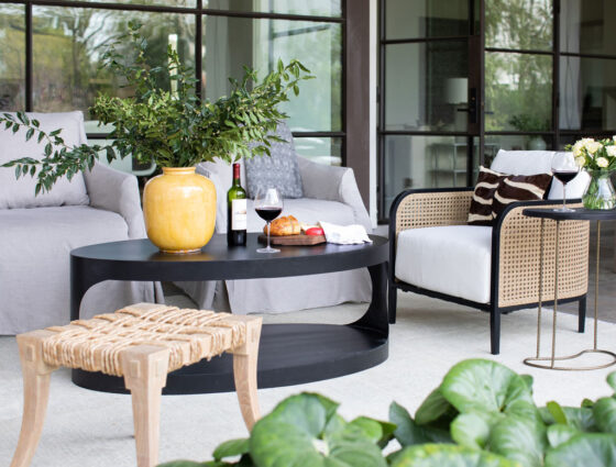 How To Mix And Match Patio Furniture Styles The Right Way - Inspired Homes