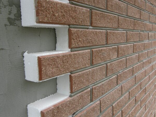 Understanding Facade Insulation with Clinker Thermal Panels: Technology ...